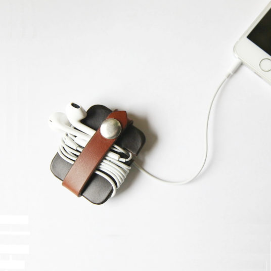 Wrap + Snap Cable Keeper – ShopInfusion