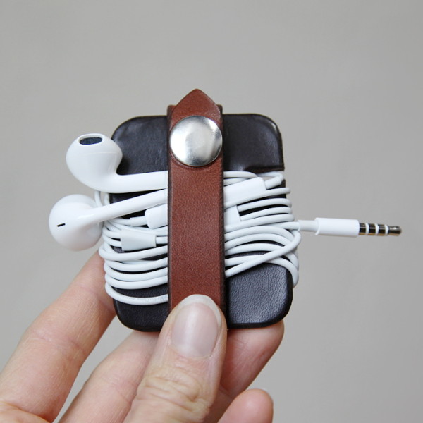 Wrap + Snap Cable Keeper – ShopInfusion