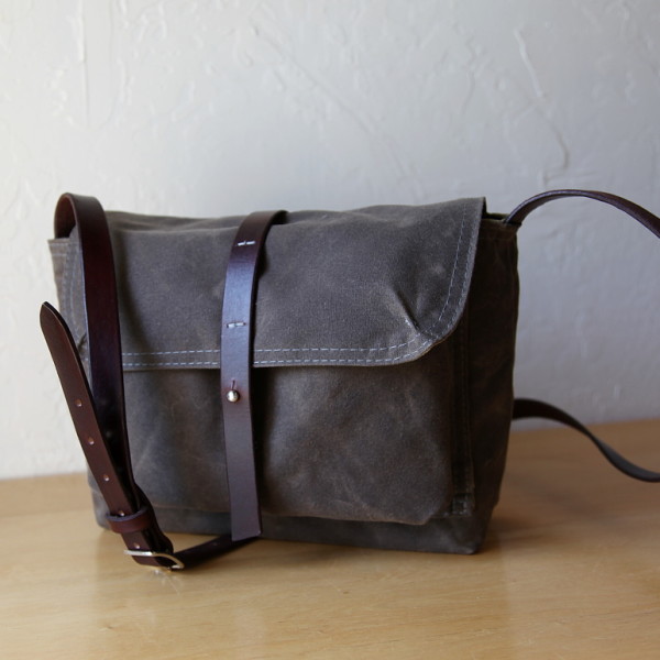 Satchel in Stone – ShopInfusion