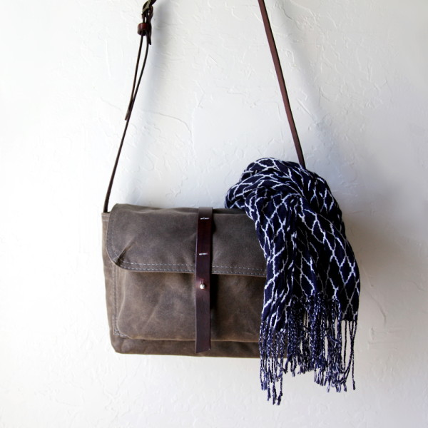 Satchel in Stone – ShopInfusion